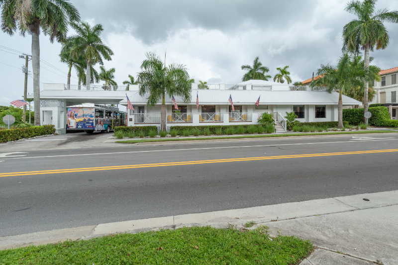 Naples Transportation & Tours | Hoffmann Commercial Real Estate